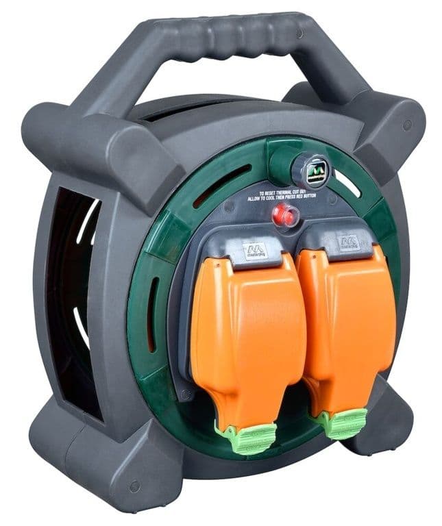 Masterplug Cable Reel 2 Gang - 20m / IP54/ 240v